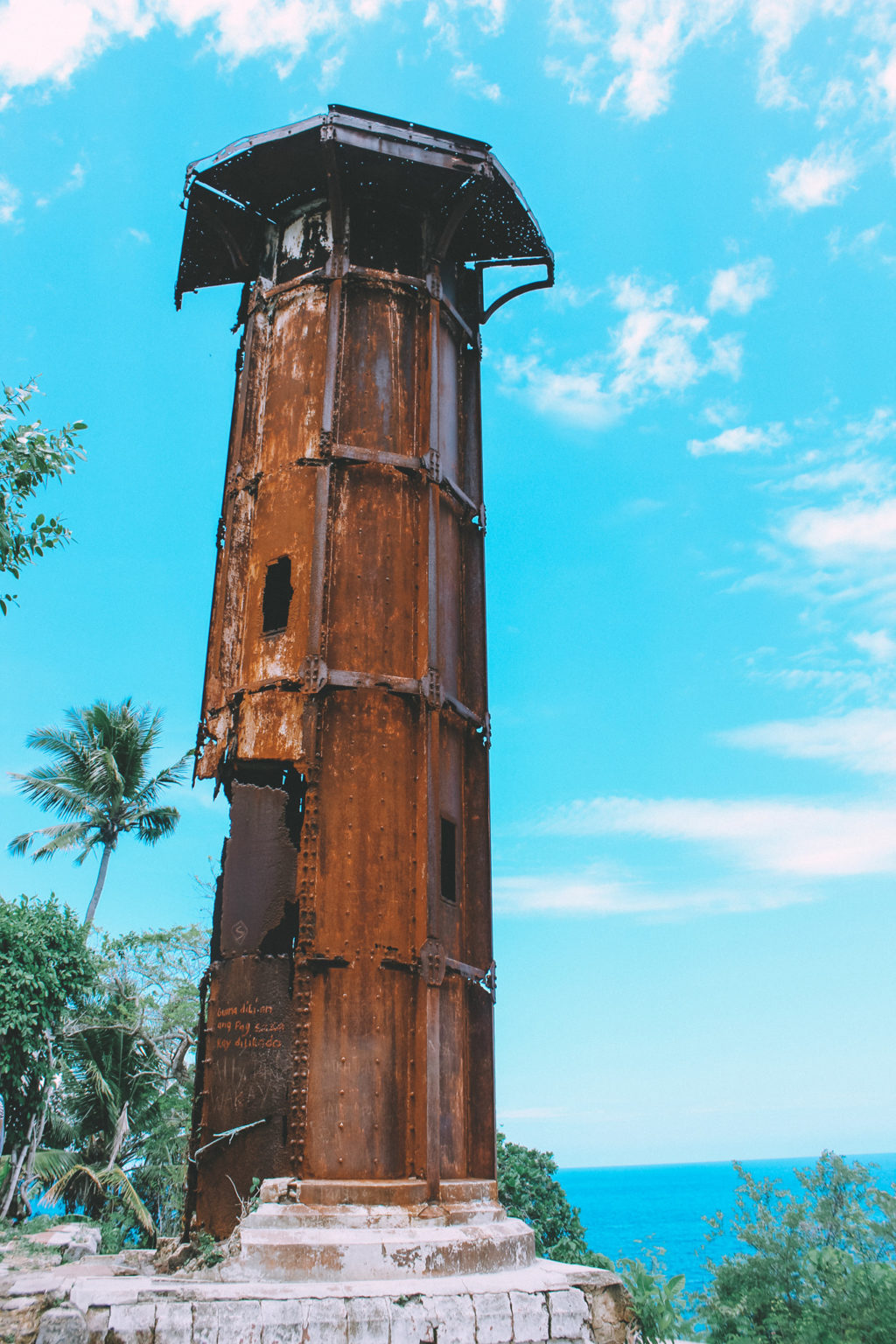Guisi Lighthouse Guimaras: Second Oldest Lighthouse in the Philippines ...