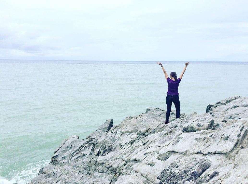 Mabua Pebble Beach in Surigao City: Pebble-lined shoreline, Cabanas ...