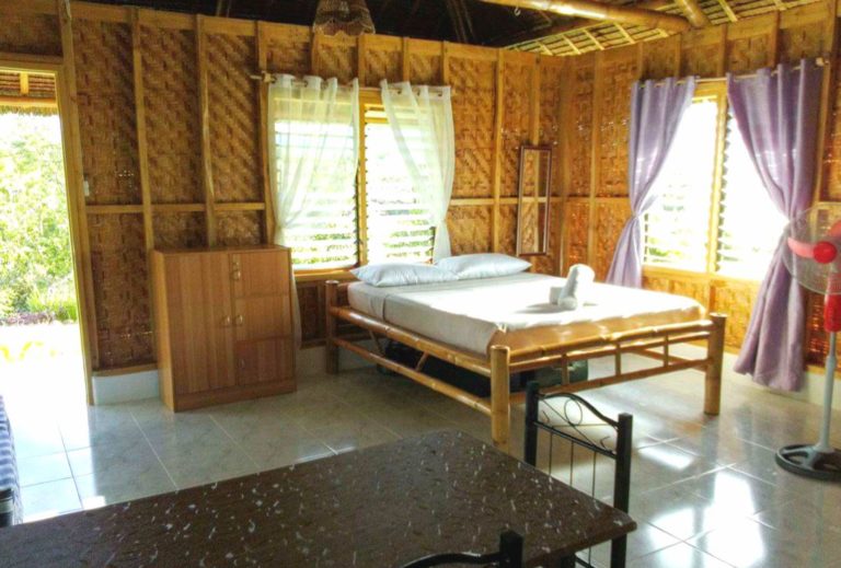 Grandview Cottages Resort: Stunning Seascape and Landscape View in Siaton