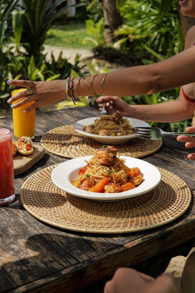 2023 Guide: 8 Must-Try Eats in Siargao - VisMin.ph