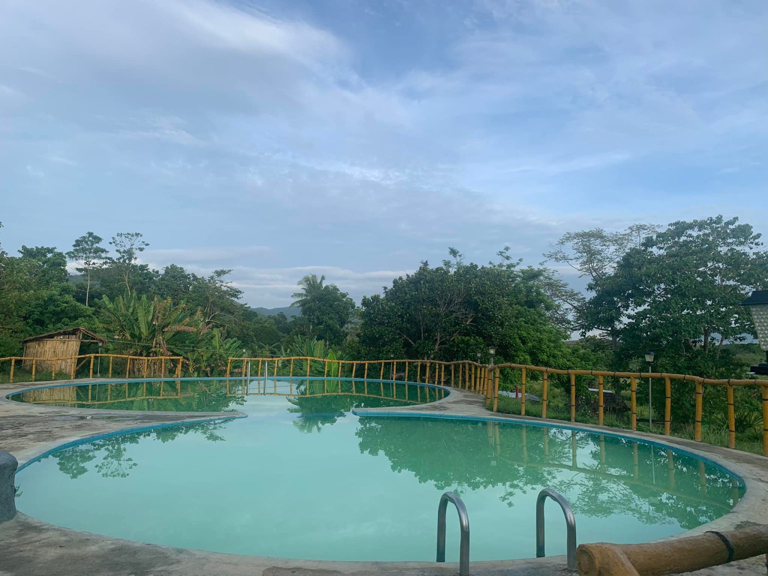 Alawihaw Eco Farm: A Serene Spring Water Pool Getaway in Iloilo