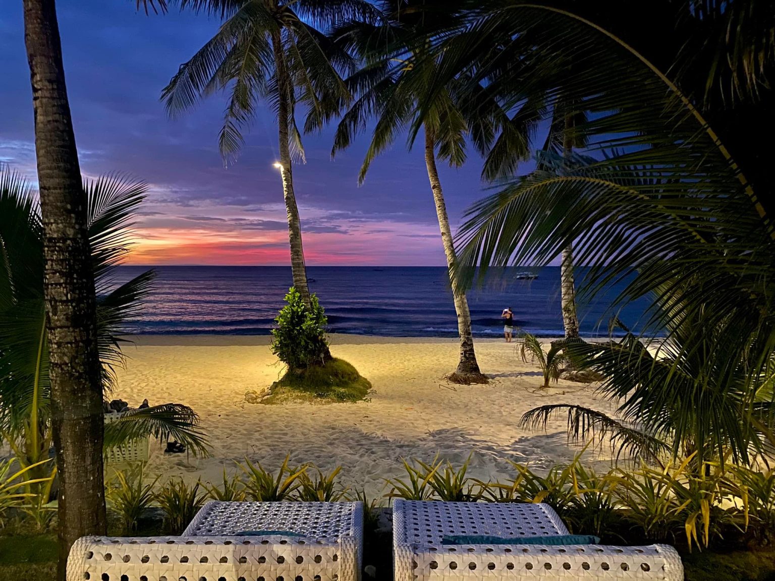 List: The Top 5 Finest Resorts in Boracay’s Station Zero - VisMin.ph