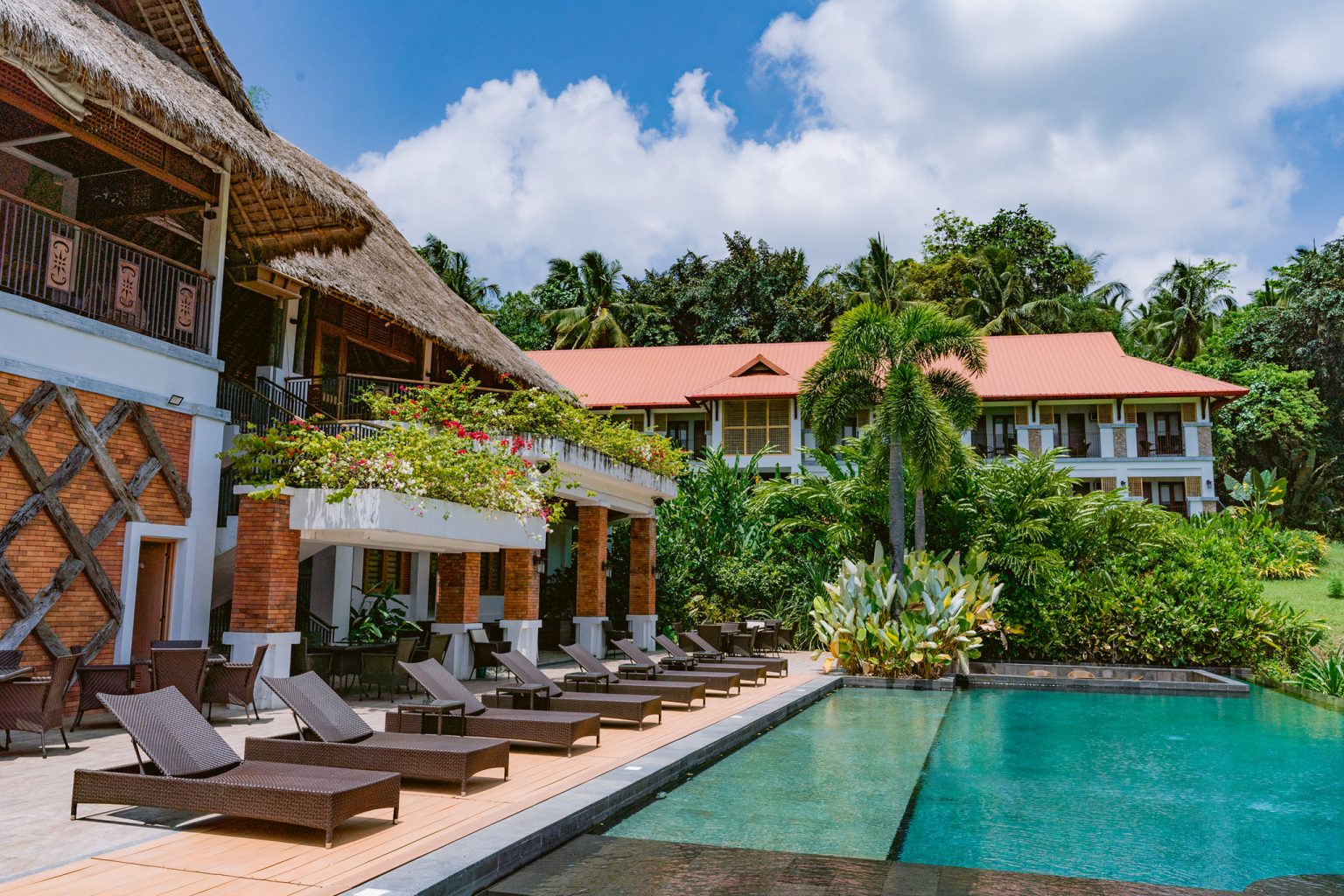 Here are 5 must-visit places in Iloilo to get a taste of the city of love