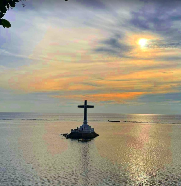 What is in Camiguin’s Sunken Cemetery? - VisMin.ph