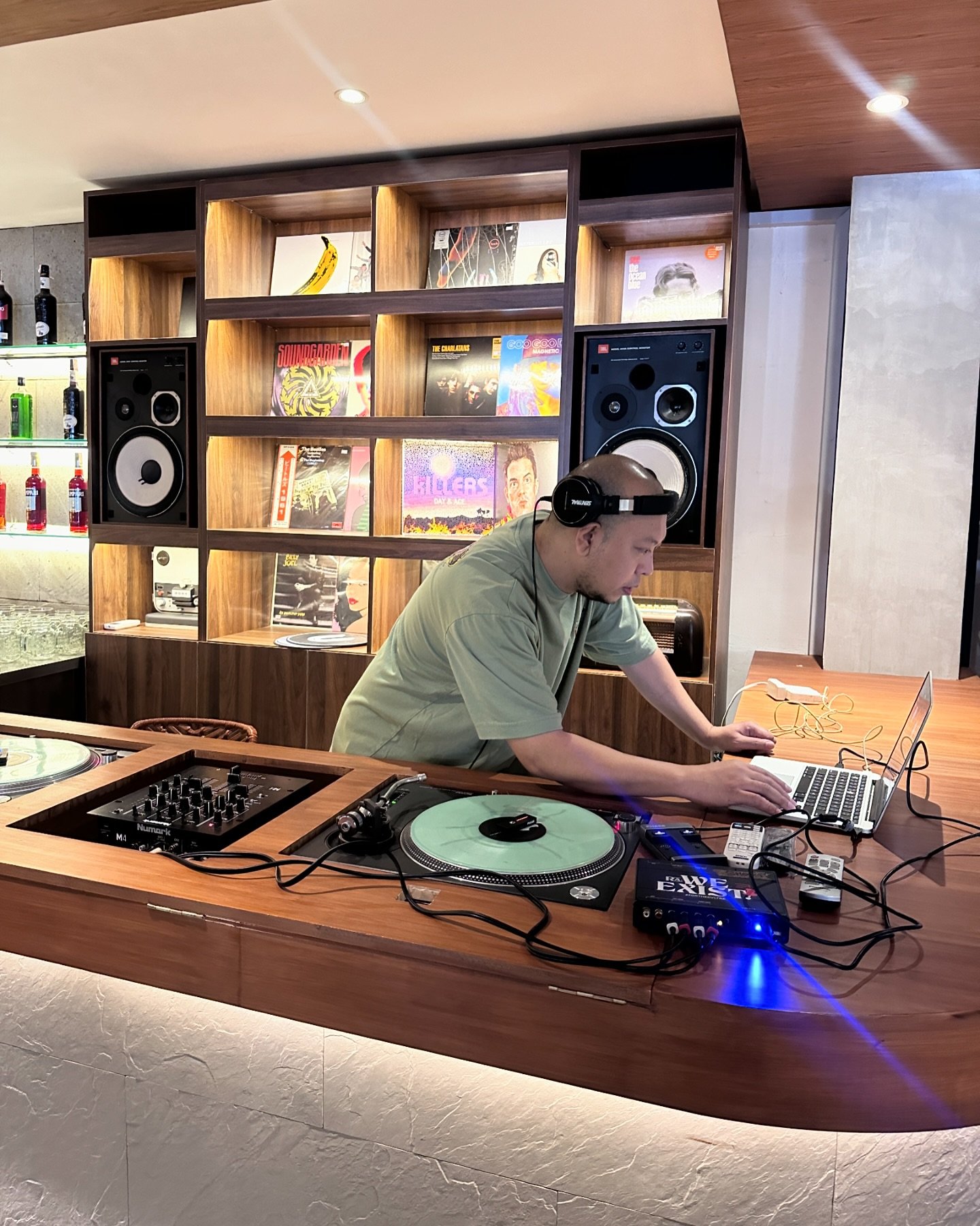 From Cats to Double-Deckers: 5 Unique Cebu Cafes You Must Try - VisMin.ph