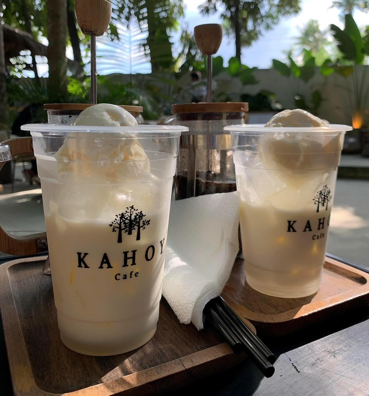 From Cats to Double-Deckers: 5 Unique Cebu Cafes You Must Try - VisMin.ph