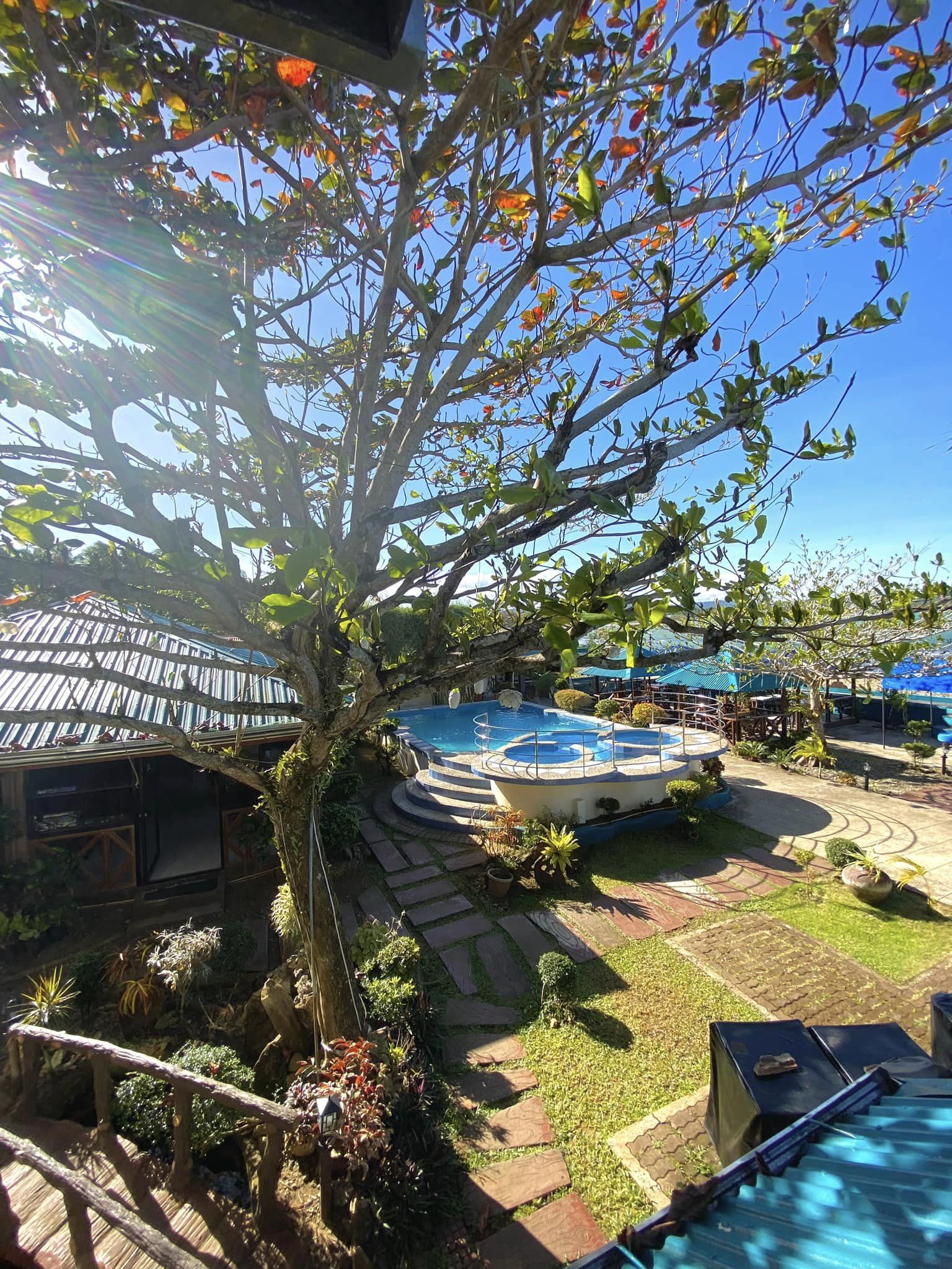 #Samar: Beautiful Ocean View At The Rawis Resort Hotel & Restaurant